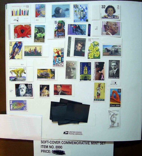 1996 USPS Commemorative Album with complete set of MNH stamps E1552