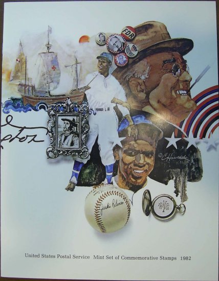 1982 USPS Commemorative Album with complete set of MNH stamps E9269(2)