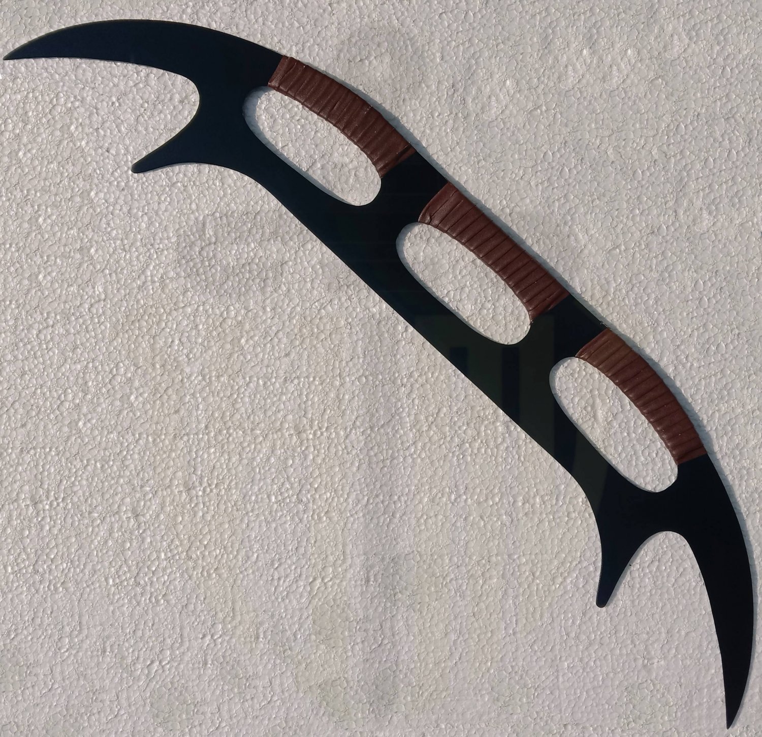 45" Klingon Bat'leth Sword from Star Treks Black