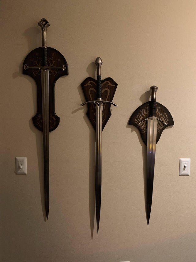 Set of 3 Carbon Steel LOTR Swords: Anduril Narsil, Glamdring & Boromir ...