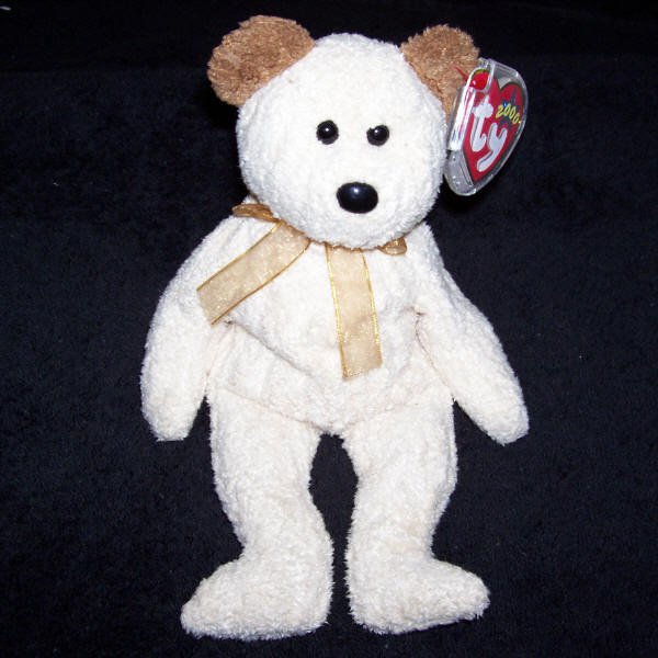 Huggy The Bear TY Beanie Baby Born August 20, 2000