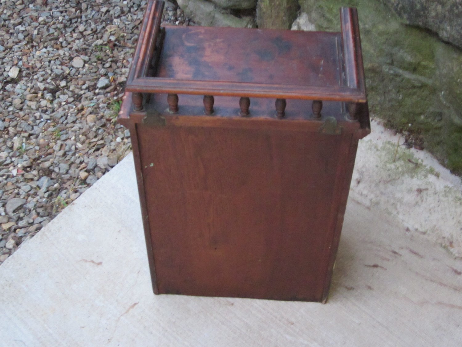 Wood Wall Box With Galley Rail
