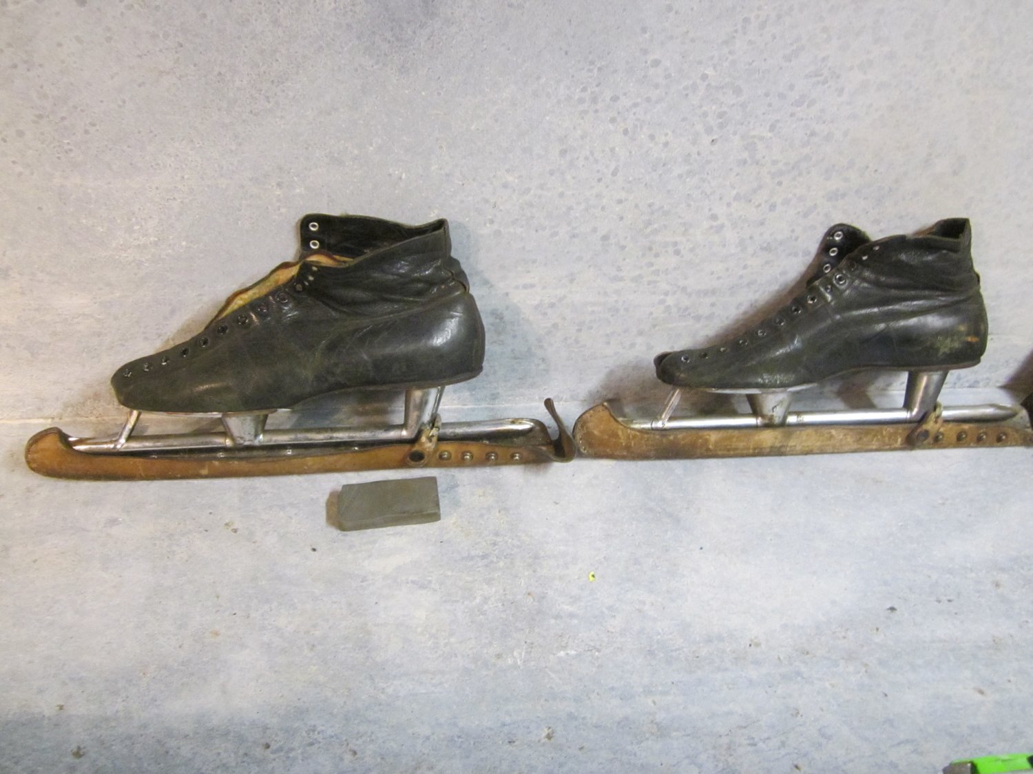 Vintage Planert Long Special Racing Skates