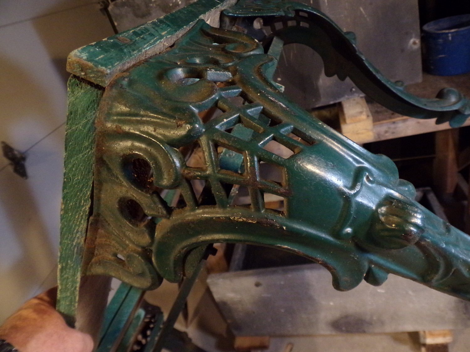 Antique Cast Iron Victorian Table Legs