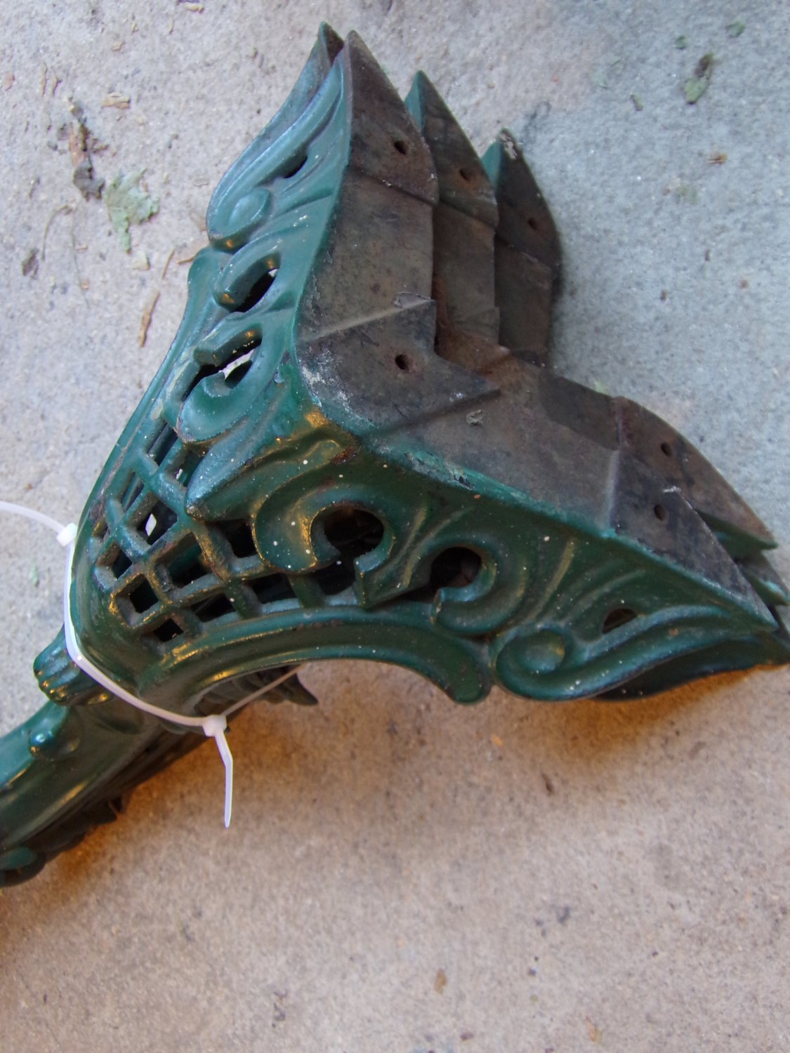 Antique Cast Iron Victorian Table Legs