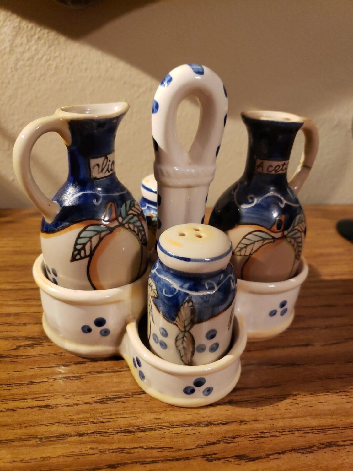 Dipinto A Mano Pottery Hand Painted Salt/Pepper/ Olio/Aceta Decanters w ...
