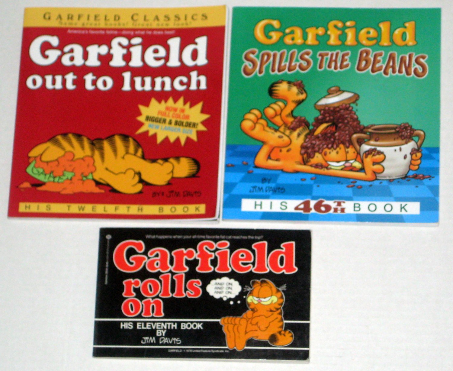 Garfield the Cat Paperback Book Comics Lot Soft Cover Odie PAWS Jim Davis