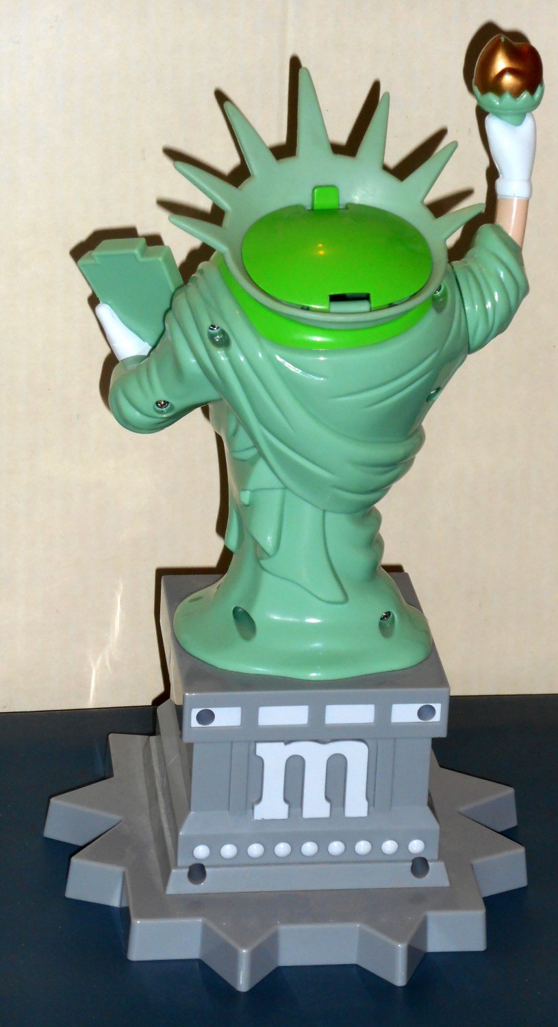 Statue of Liberty Lot M&M's World Ms Colbar Art Figurine New York City ...