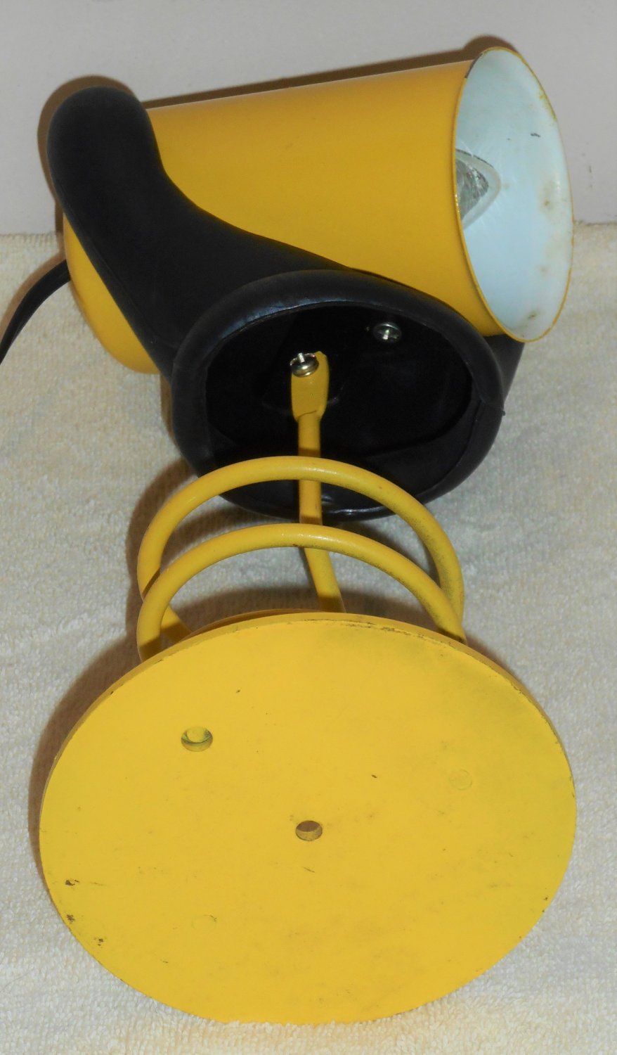 Yellow Metal Coil Spring Table Desk Novelty Lamp With Black Hand Glove ...