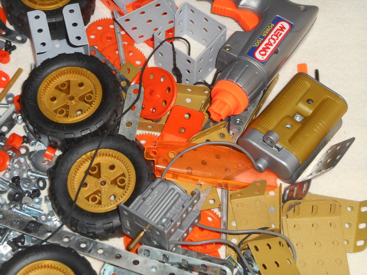 Meccano Erector Parts Lot Motor Battery Pack Cordless Tool