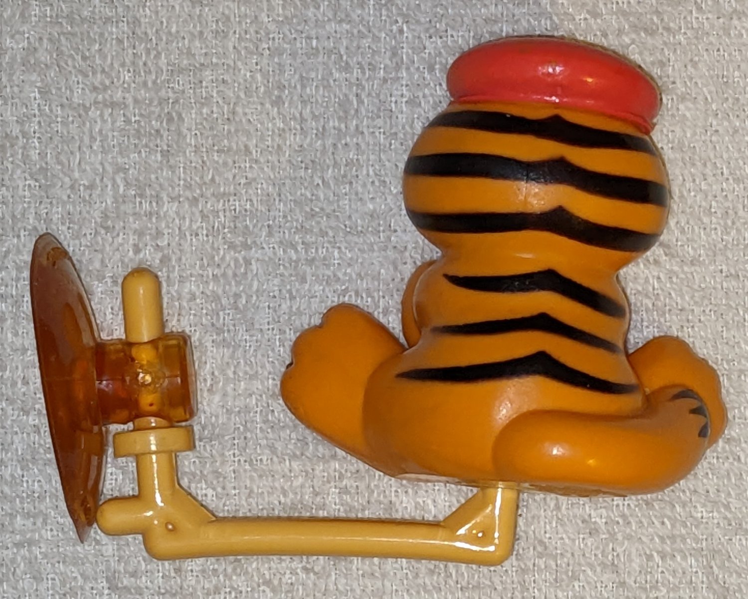 Garfield the Cat Driver Driving PVC Figure With Suction Cup For Car ...