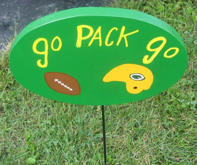 Go Pack Go Wood Garden Decor Sign Green Bay Packers