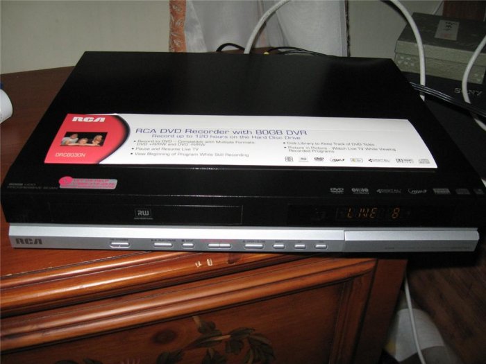 RCA DVD Recorder 80GB DRC8030N. DVR 120 hours record