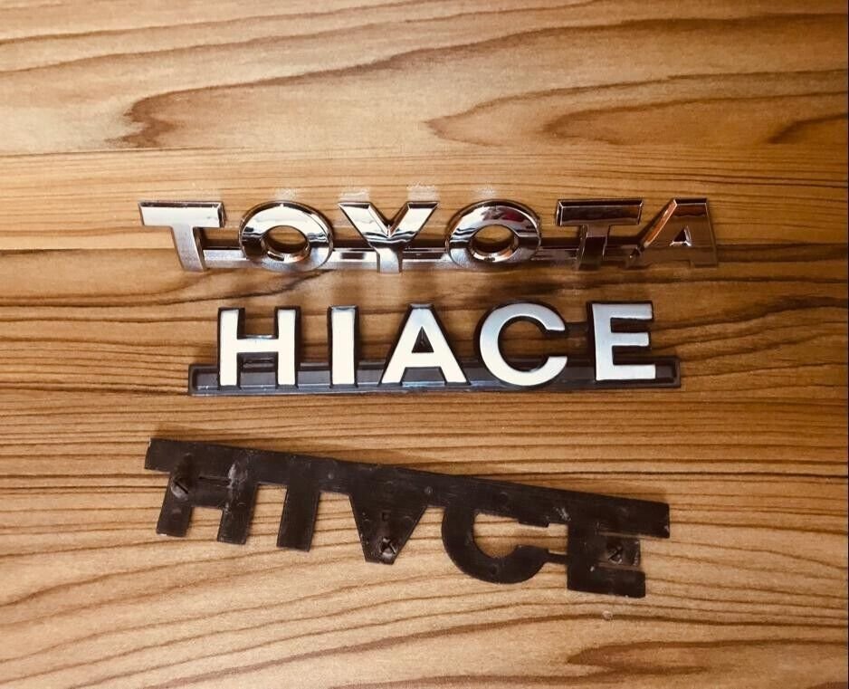 TOYOTA HIACE 2 Piece Emblem Set