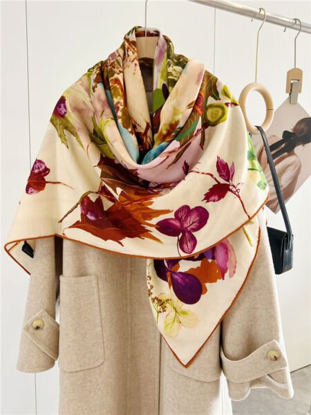 Cashmere Silk Wrap Scarf Maple Leaf Print Double Face Shawl 53 Cashmere Silk Wrap Scarf Maple Leaf Print Double Face Shawl 53