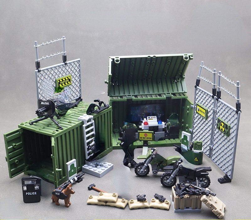 MOC Thunder Combat Command Center Building Blocks Military Blocks