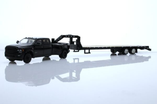 2021 Dodge Ram 3500 Dually Gooseneck Trailer 1:64 Truck Black Diecast Toys