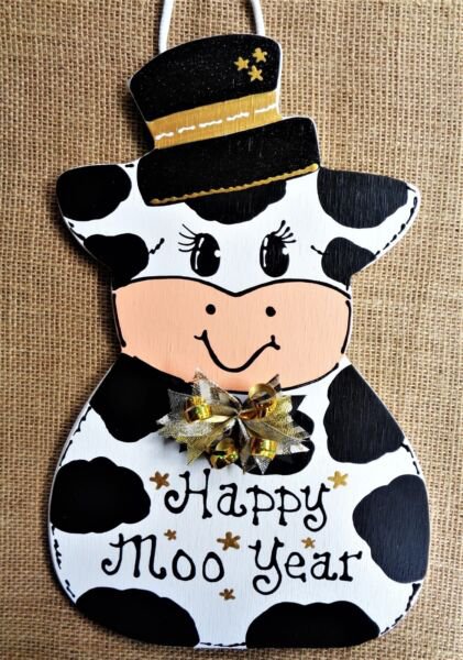 Happy Moo Year New Years Cow Sign Plaque Fall Autumn Door Wall Decoration