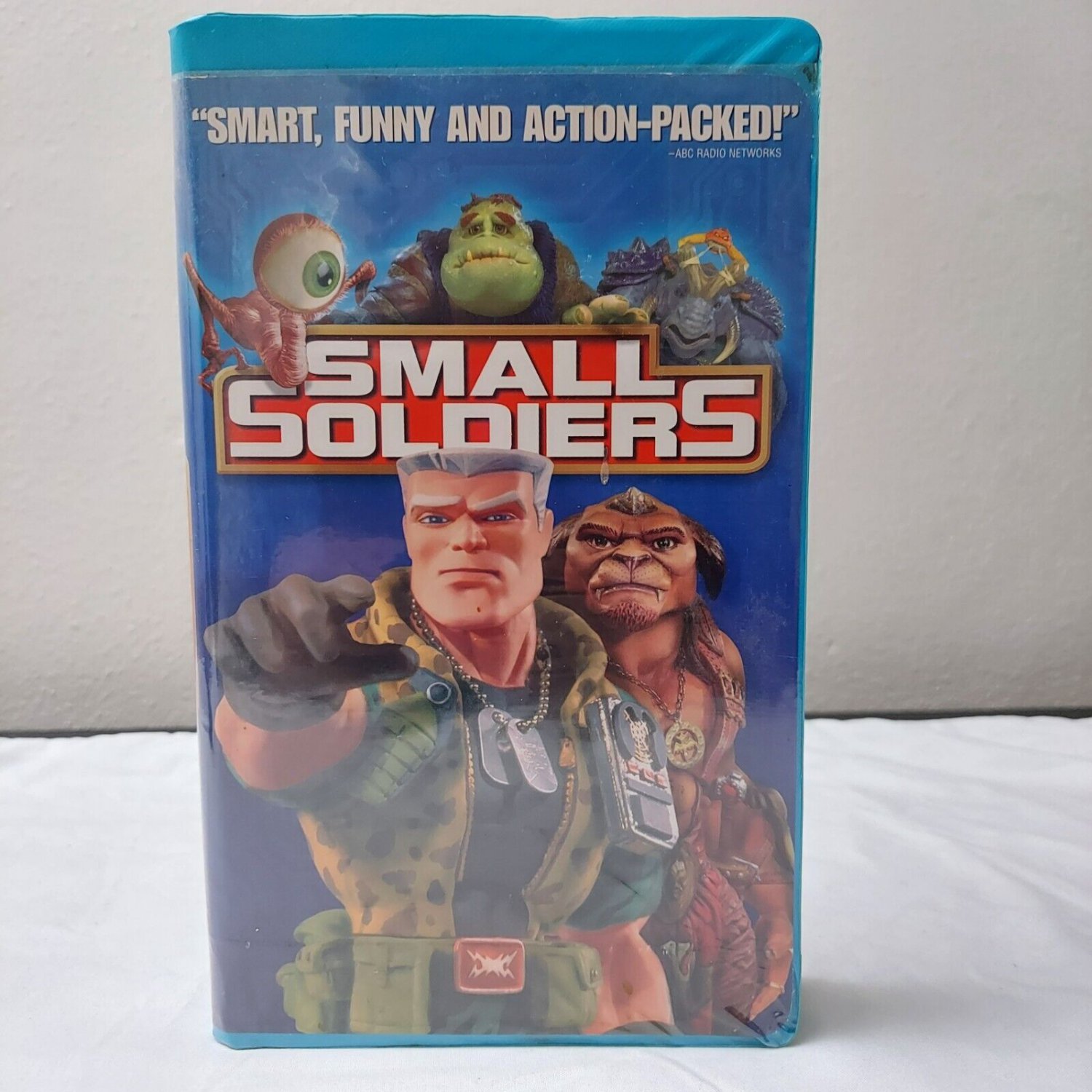 DreamWorks Small Soldiers VHS 1998 Rare Blue Clamshell Tested and Works
