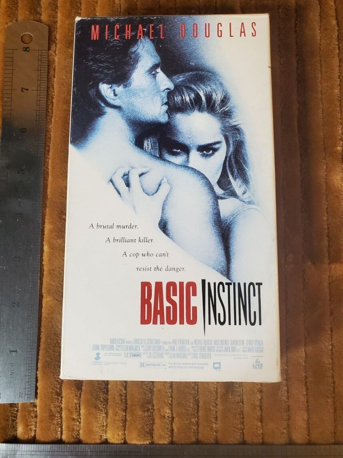 Basic Instinct VHS