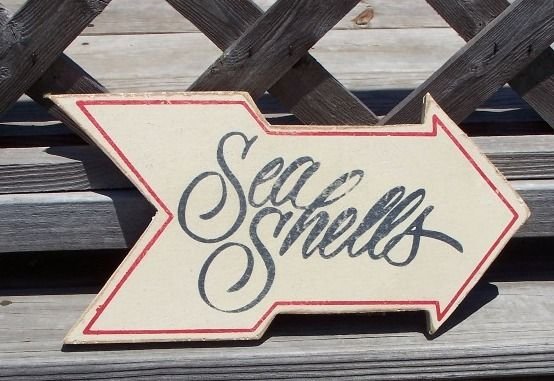 Sea Shells Arrow Sign Tropical Beach Bar Decor