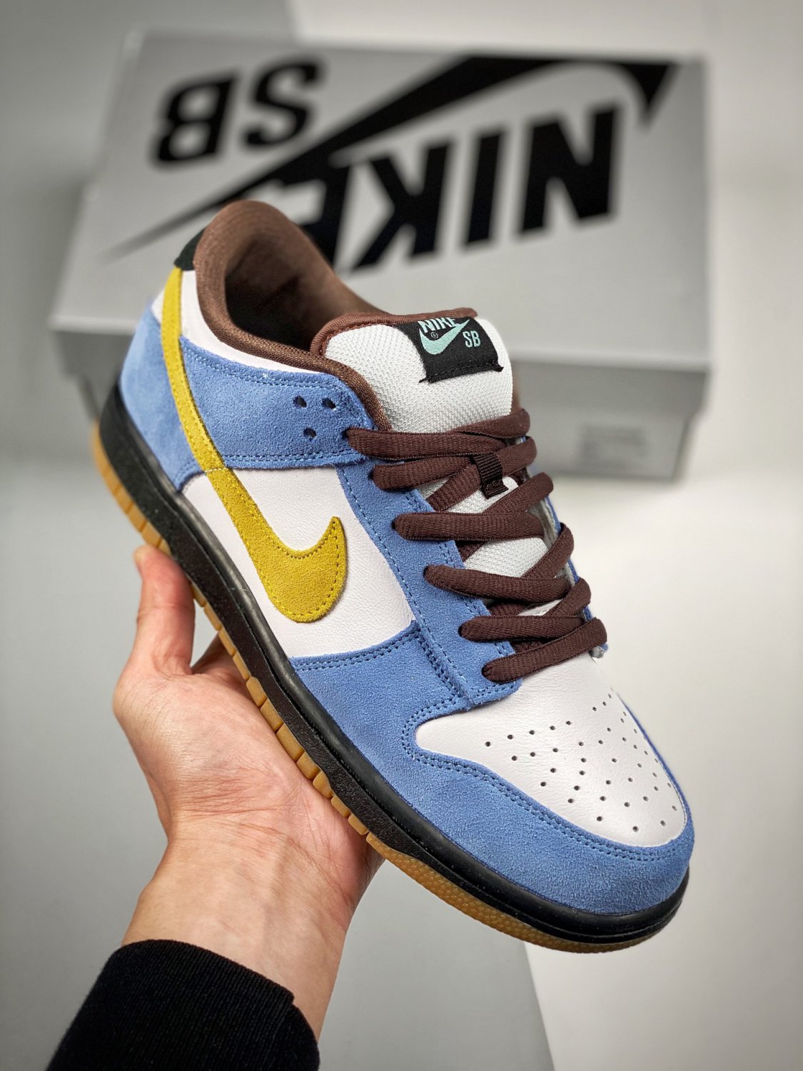 sb dunk low ‘homer’ whitemedium yellow-university blue