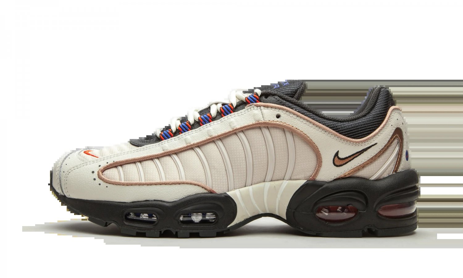 2025 & 2026 Max Tailwind 4 SE Roman Numerals