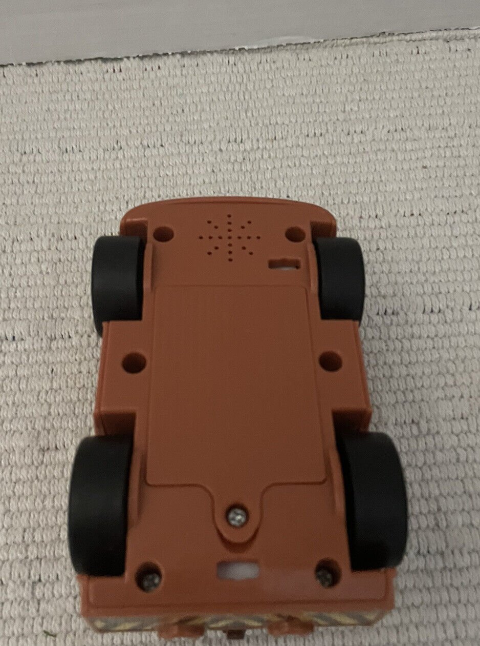 Disney Pixar Cars TOW MATER Tow Truck Talking Flashlight Fisher Price ...