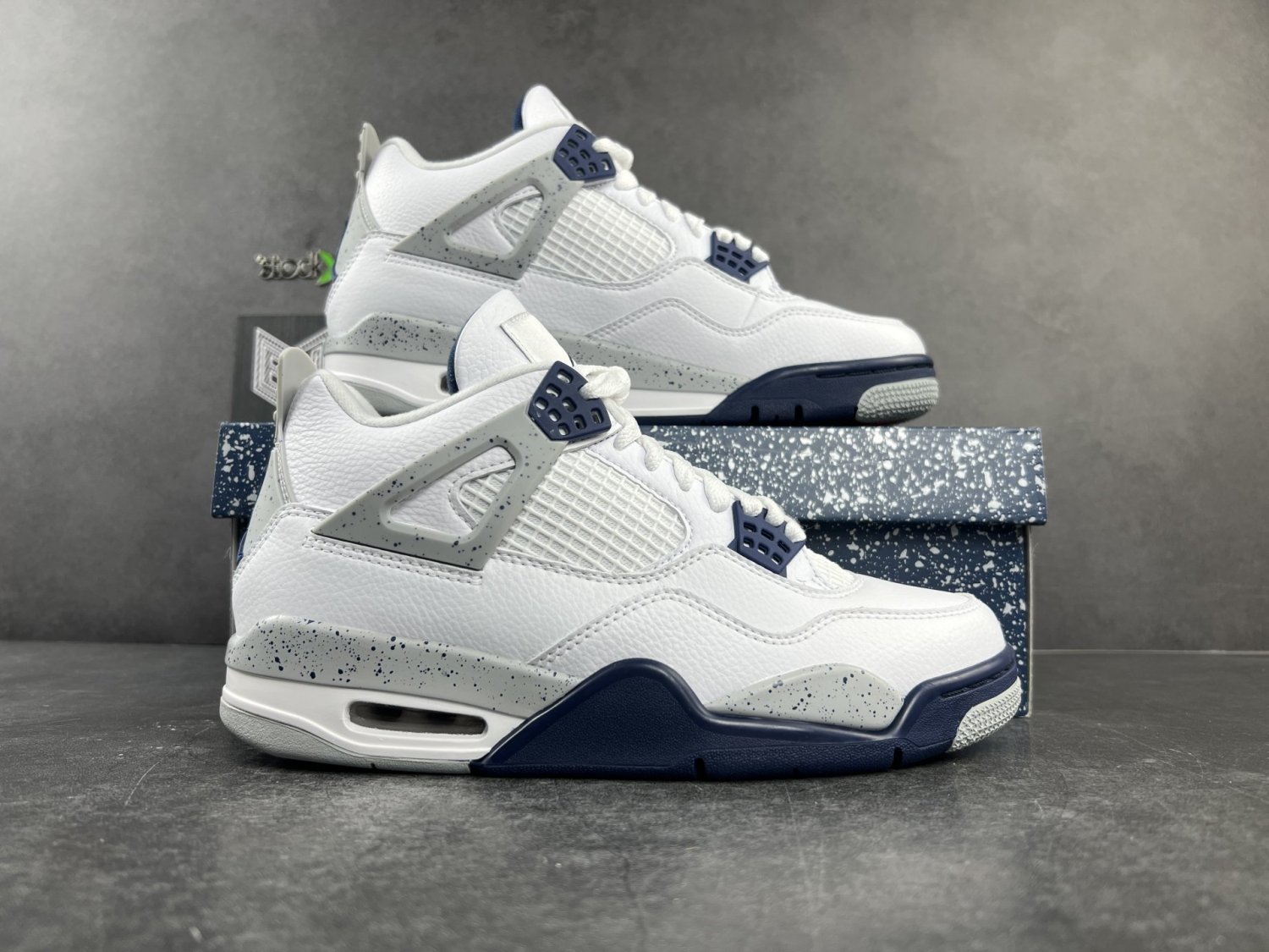 air jordan 4 retro midnight navy