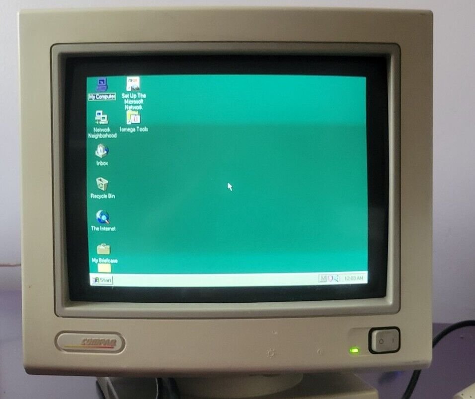 VINTAGE COMPAQ GRAPHIC COLOR MONITOR MODEL 420K