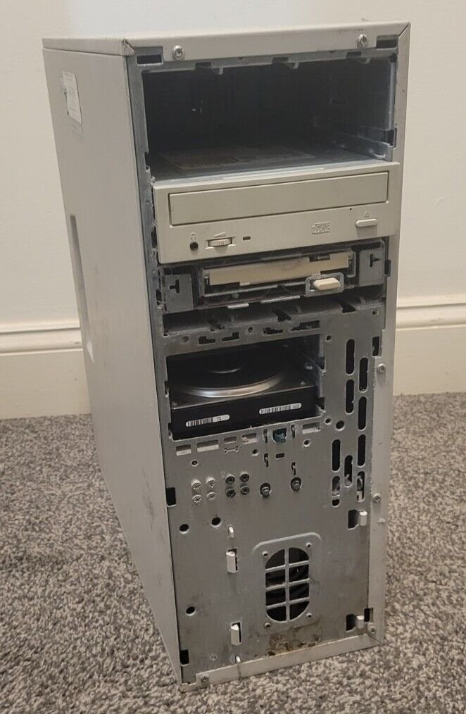 Vintage Compaq Deskpro Pentium III 100MHz 192MB ram 20GB Windows 98 ...