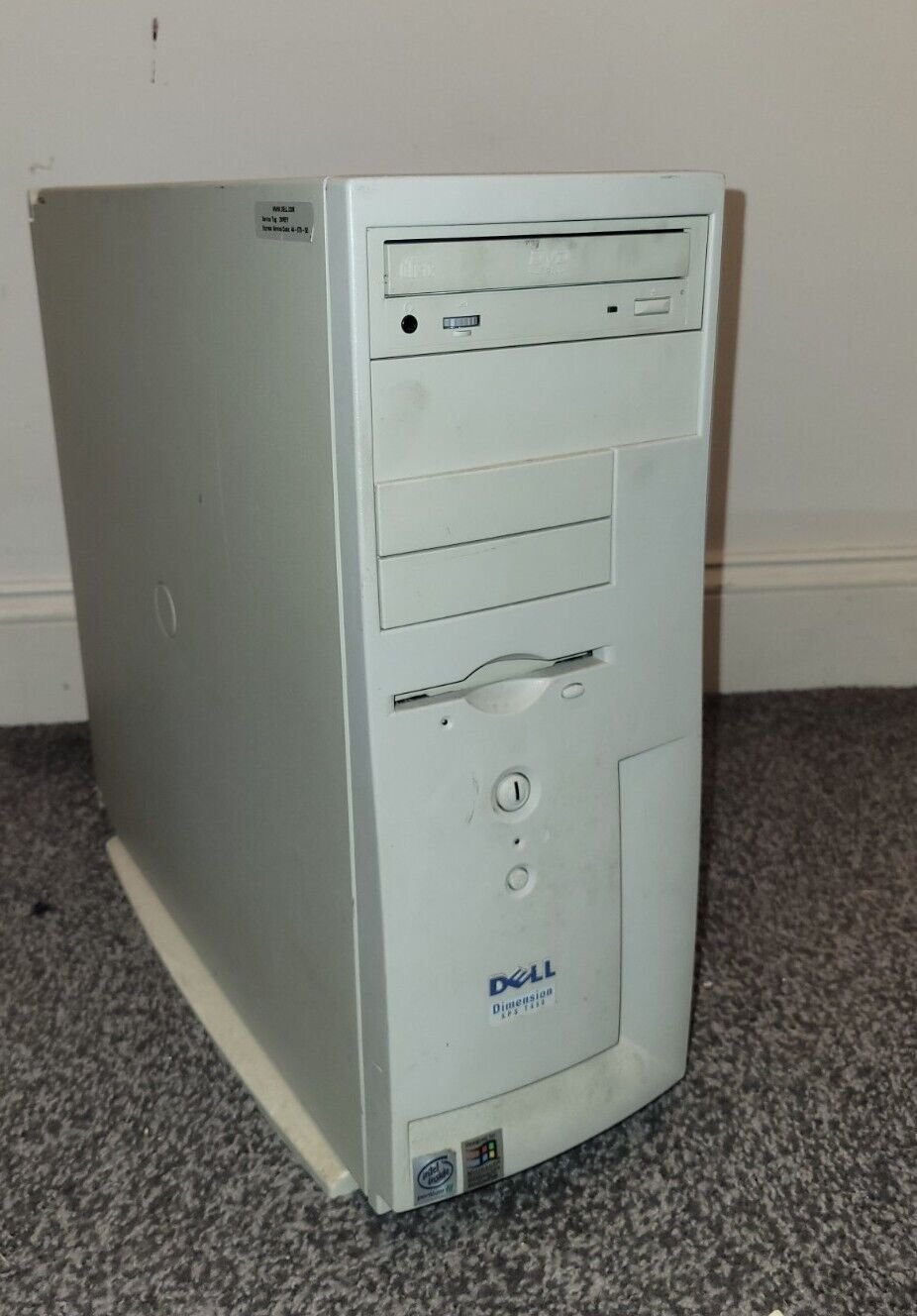 Vintage Dell Dimension XPS T450 Intel Pentium III 450MHz 256MB RAM