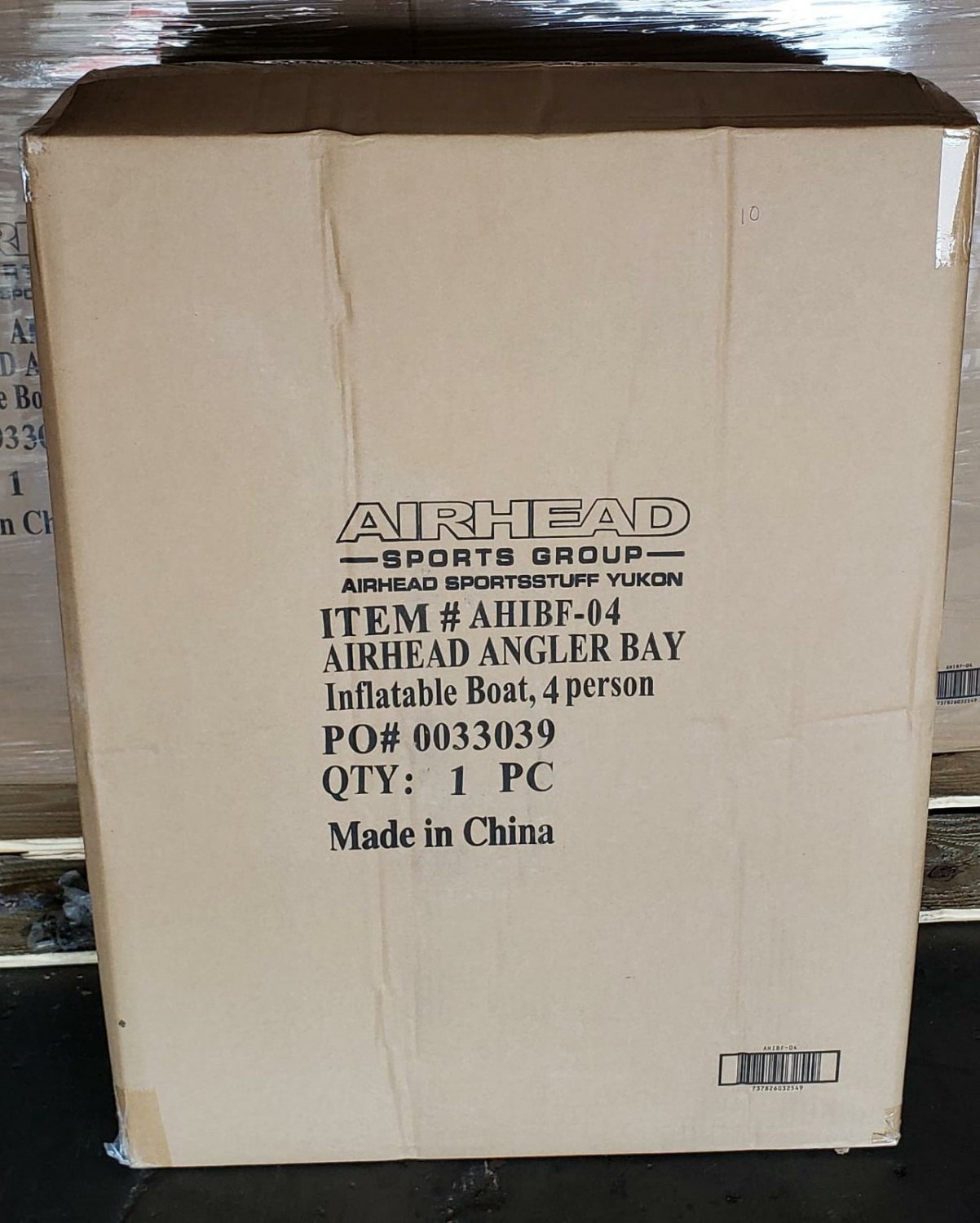 AIRHEAD ANGLER BAY INFLATABLE 4 PERSON BOAT/ AIR PUMP/ KAYAK BUNDLE