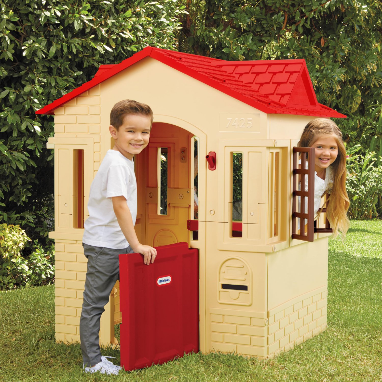 Tan Cape Cottage Playhouse Children Indoor Outdoor Portable Plastic Toy ...