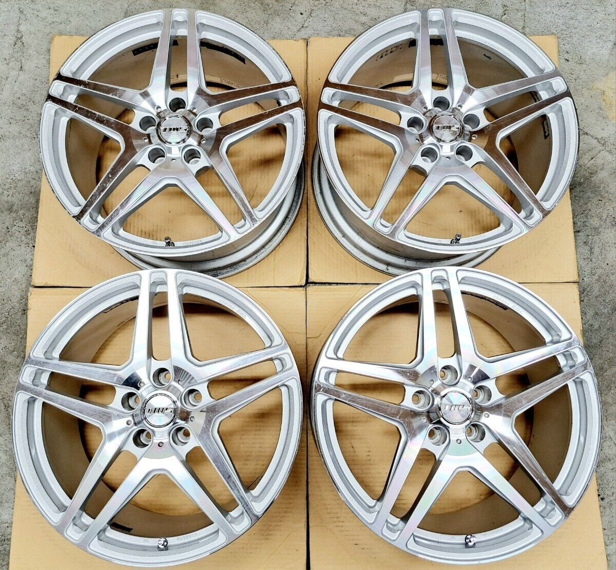 JDM TWS X Street 105S wheel 4wheels 8.5J 18 inch 114.3 Toyota crown Le ...