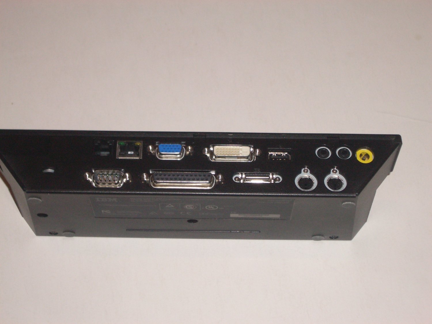 IBM Thinkpad Docking Station Port Replicator 02K8668