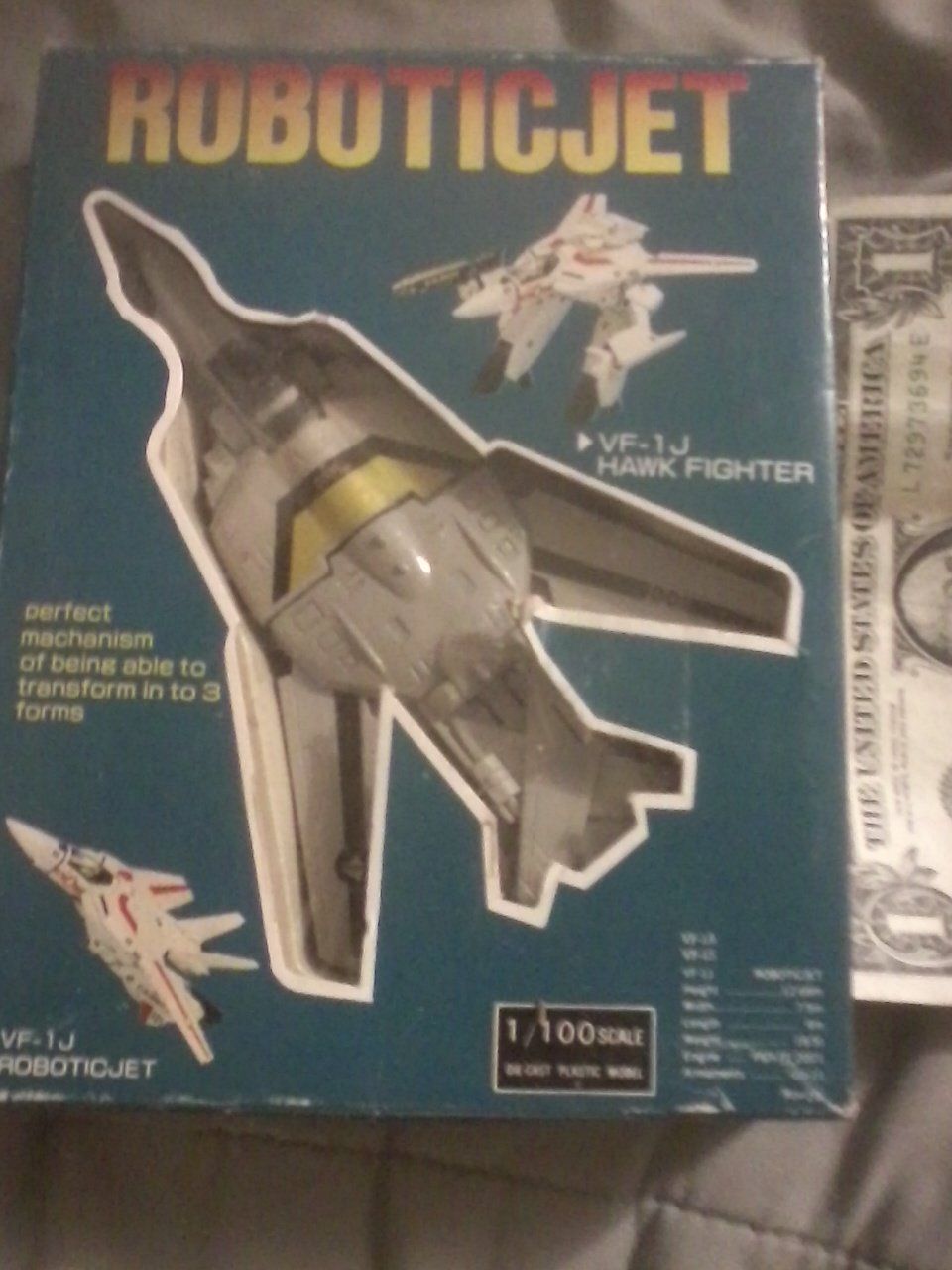 Robotech/Macross KO 1/100 die-cast robotic jet (SOLD)
