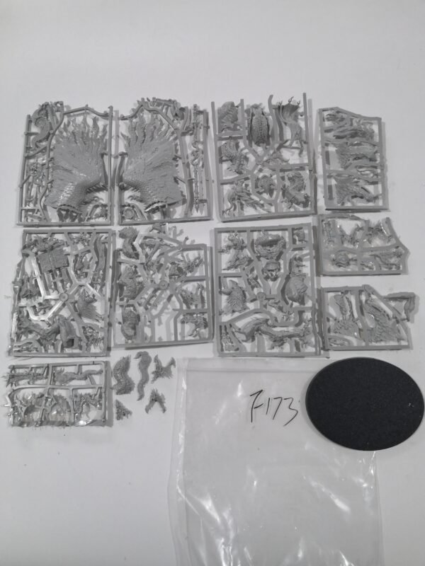 Unpainted DIY Board Game Desktop Model - Interactive Figure Assembly F173