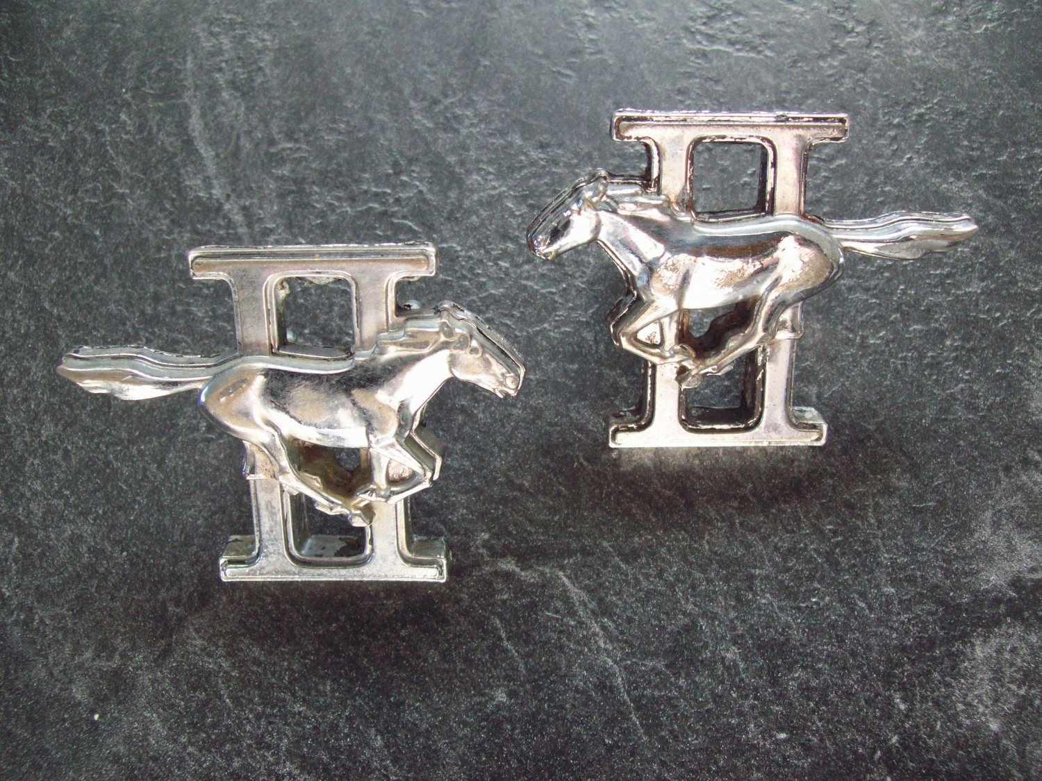 Ford Cobra Mustang II emblems