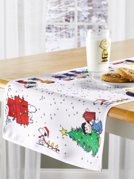 Peanuts Christmas Joy Matte-Finish Oilcloth Table Runner, White, 14in X ...