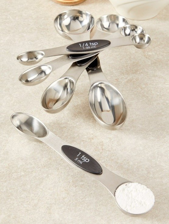 Magnetic Dry And Liquid Measuring Spoon Set