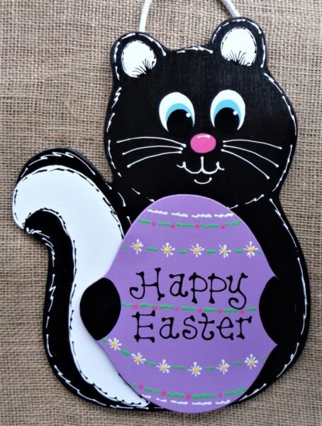 Happy Easter Skunk Door Sign Wall Art Hanger Plaque Seasonal Spring Decor