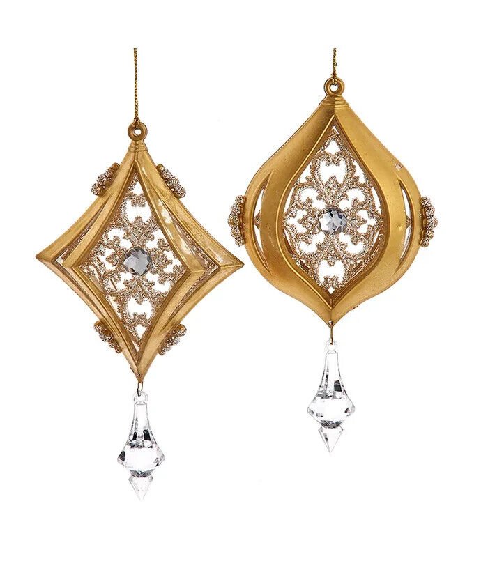 Set of 2 Ivory and Gold Diamond Scroll Ornaments T3467 w
