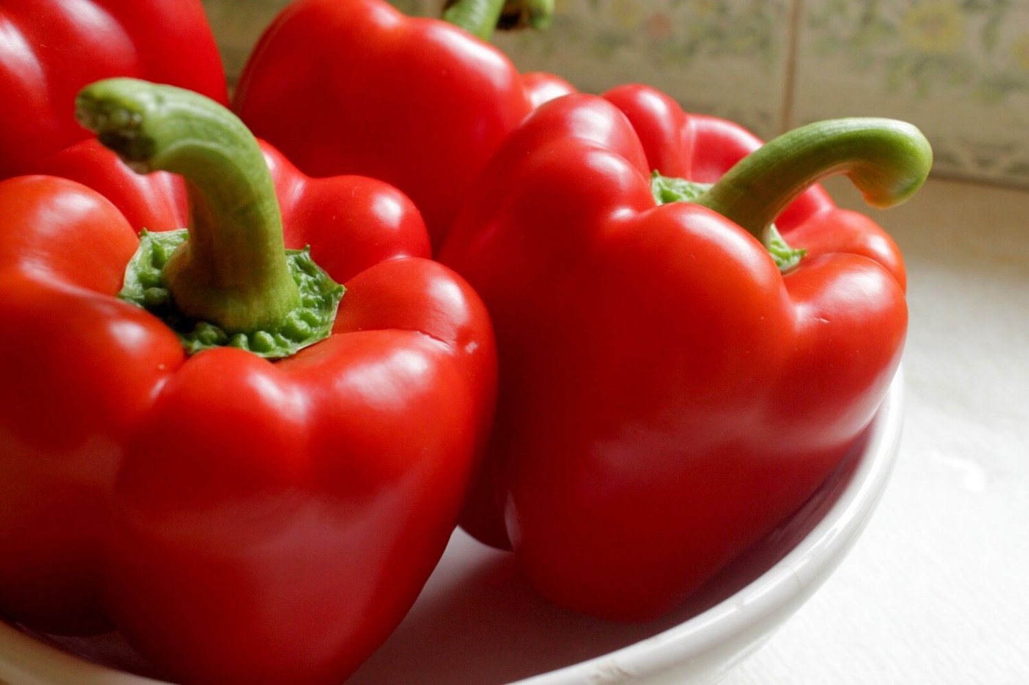 Big Red Sweet Bell Pepper, NON-GMO, Heirloom, Variety Sizes, FREE SHIPPING