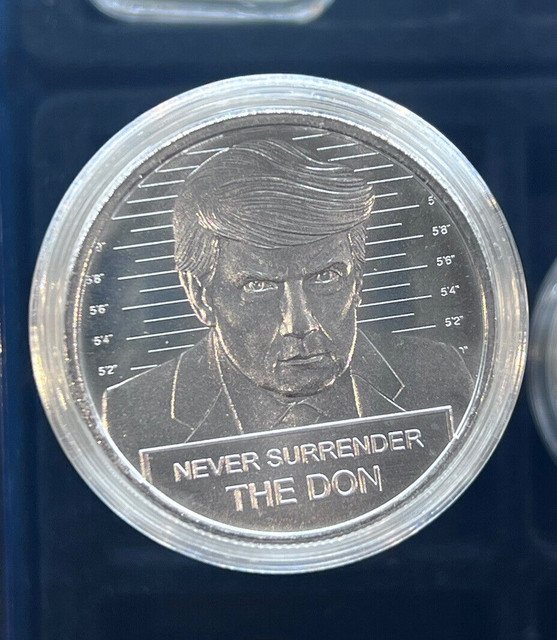 1 oz Fine .999 Silver Round Trump The Don Never surrender mugshot ...
