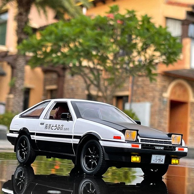 1:20 Movie Car INITIAL D AE86 black white Alloy Car Model Metal ...