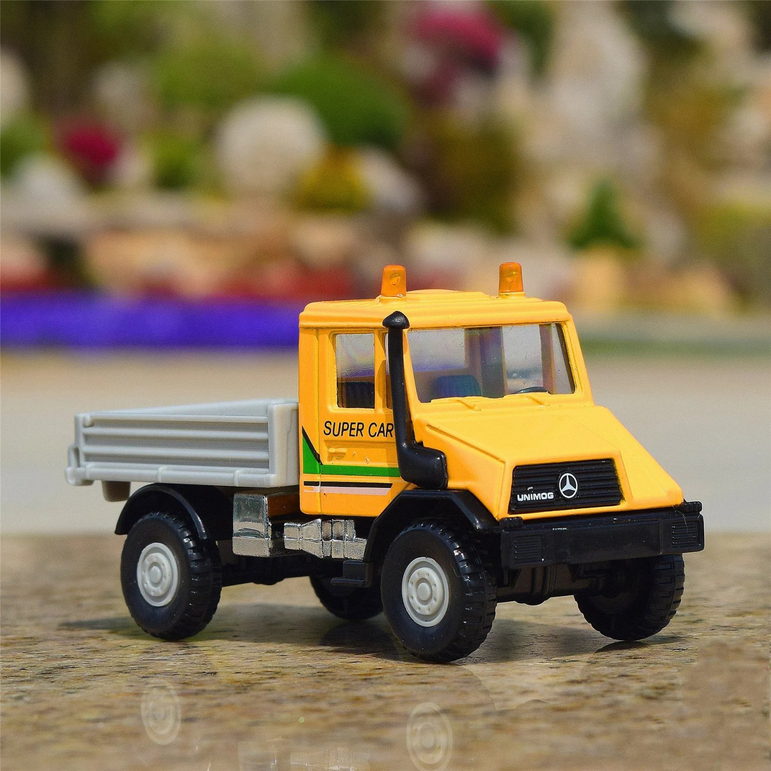 1:43 Mercedes Benz Unimog Fire SuperCar Truck yellow grey Car Alloy ...