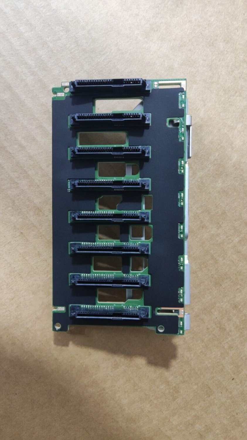 New DELL R750 R7525 R7625 Server NVME 8-15 Hard Disk Backplane XRXG5 0XRXG5