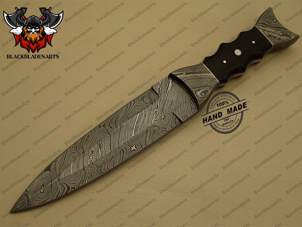 Damascus Dagger Knife Custom Handmade Damascus Steel Hunting Knife Amazing Dagger Knife With Horn