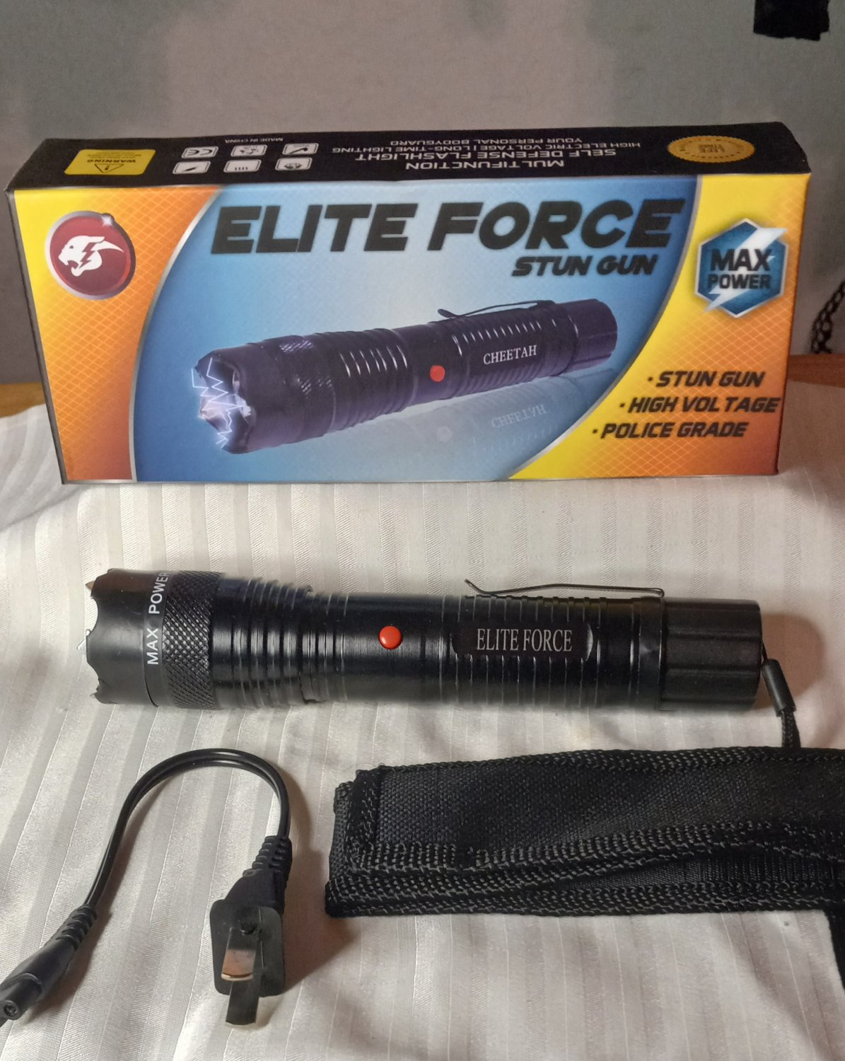 Elite Force self Defense Flashlight